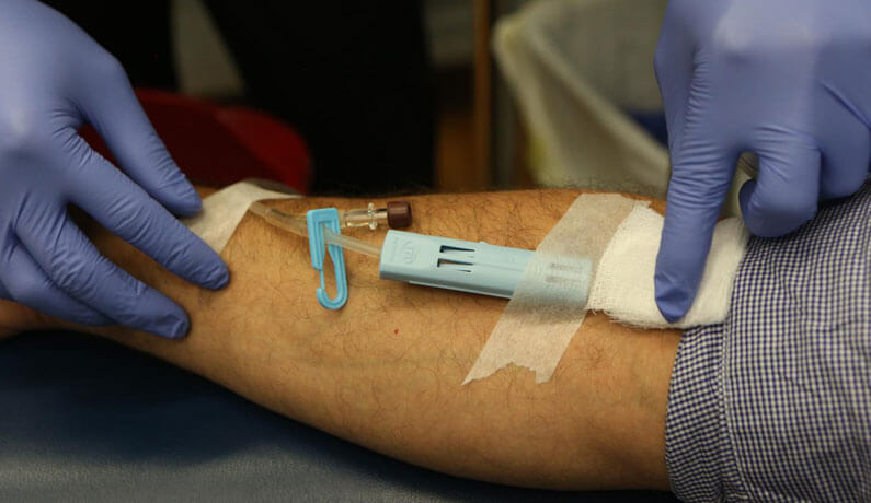 Donating Whole Blood for Research and Development - Solomon Park